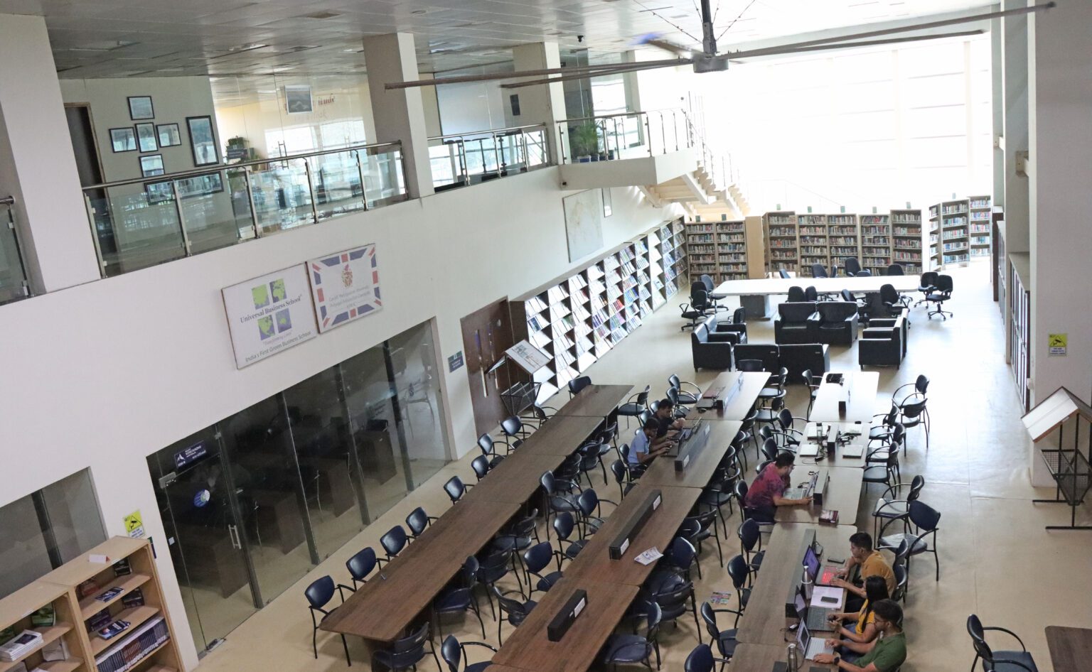 Best Campus Life Experience | Universal AI University